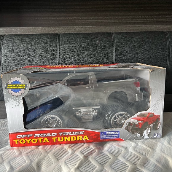 Toys | Htf Lifted Toyota Tundra 4x4 Toy Truck Friction Powered Off Road ...